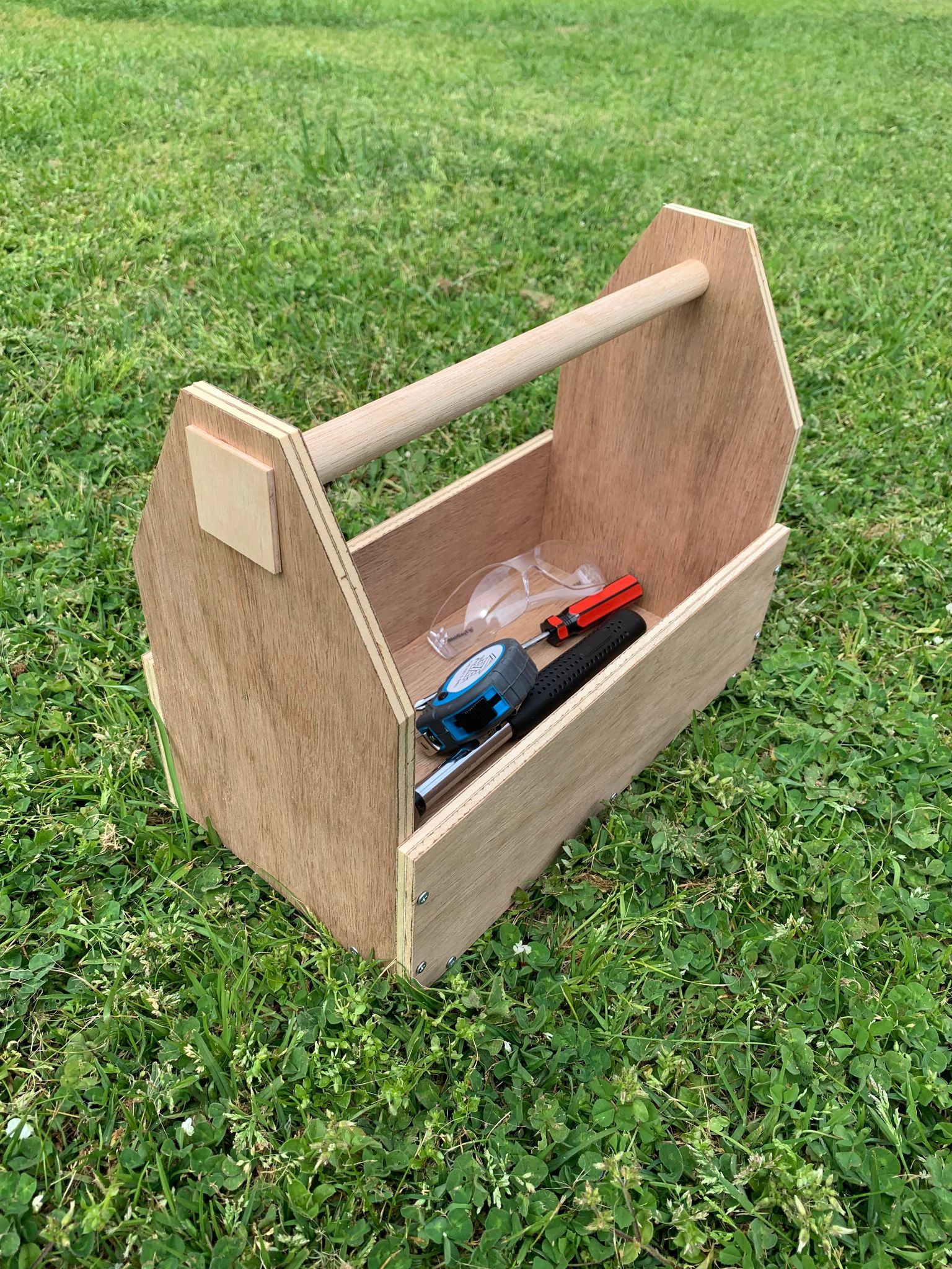 Build It Yourself Toolbox – The Kid's Shed